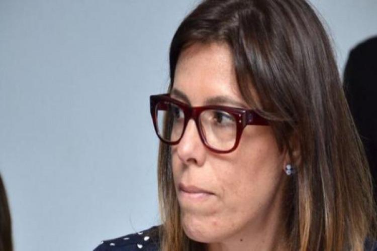 Laura Alonso quiso defender a Macri y quedó pagando - Política Argentina