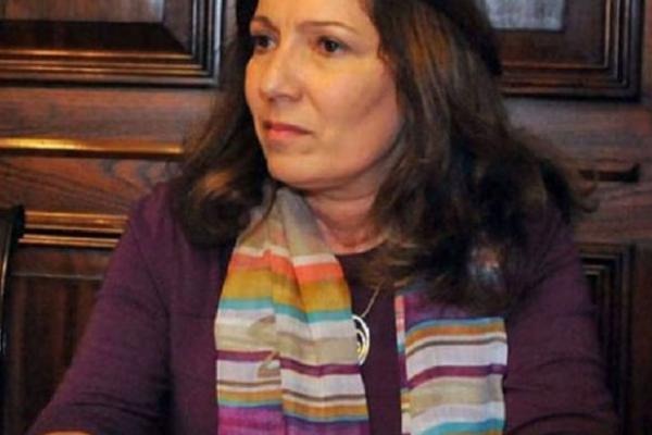 Cristina Caamaño: "Si nosotros nos vamos los únicos que pueden manejar ...