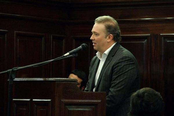 Gil Domínguez: "Yo no tengo ningún tipo de vínculo con Clarín ...