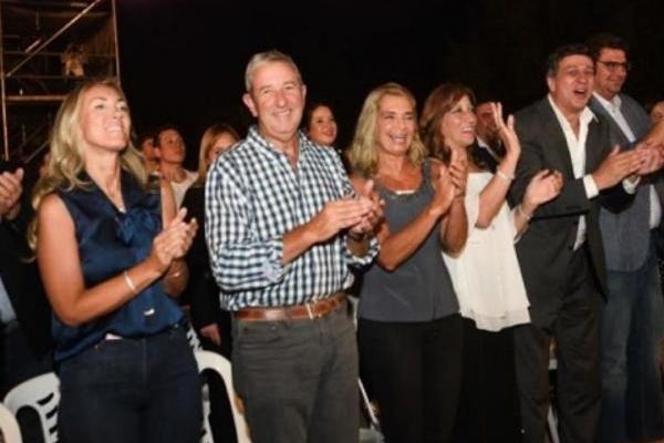 El insólito cargo judicial que le dieron a la novia de Cobos - Política ...